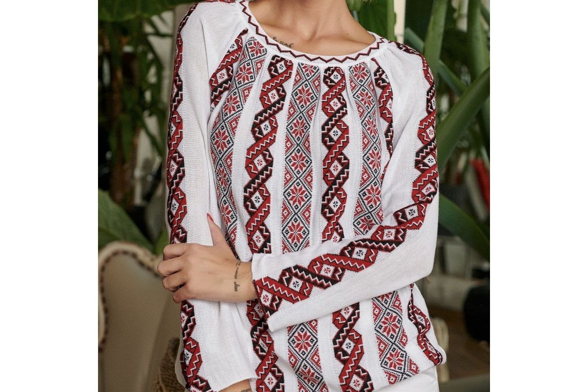 Altita – un element cheie al iei romanesti, cu o semnificatie complexa ...